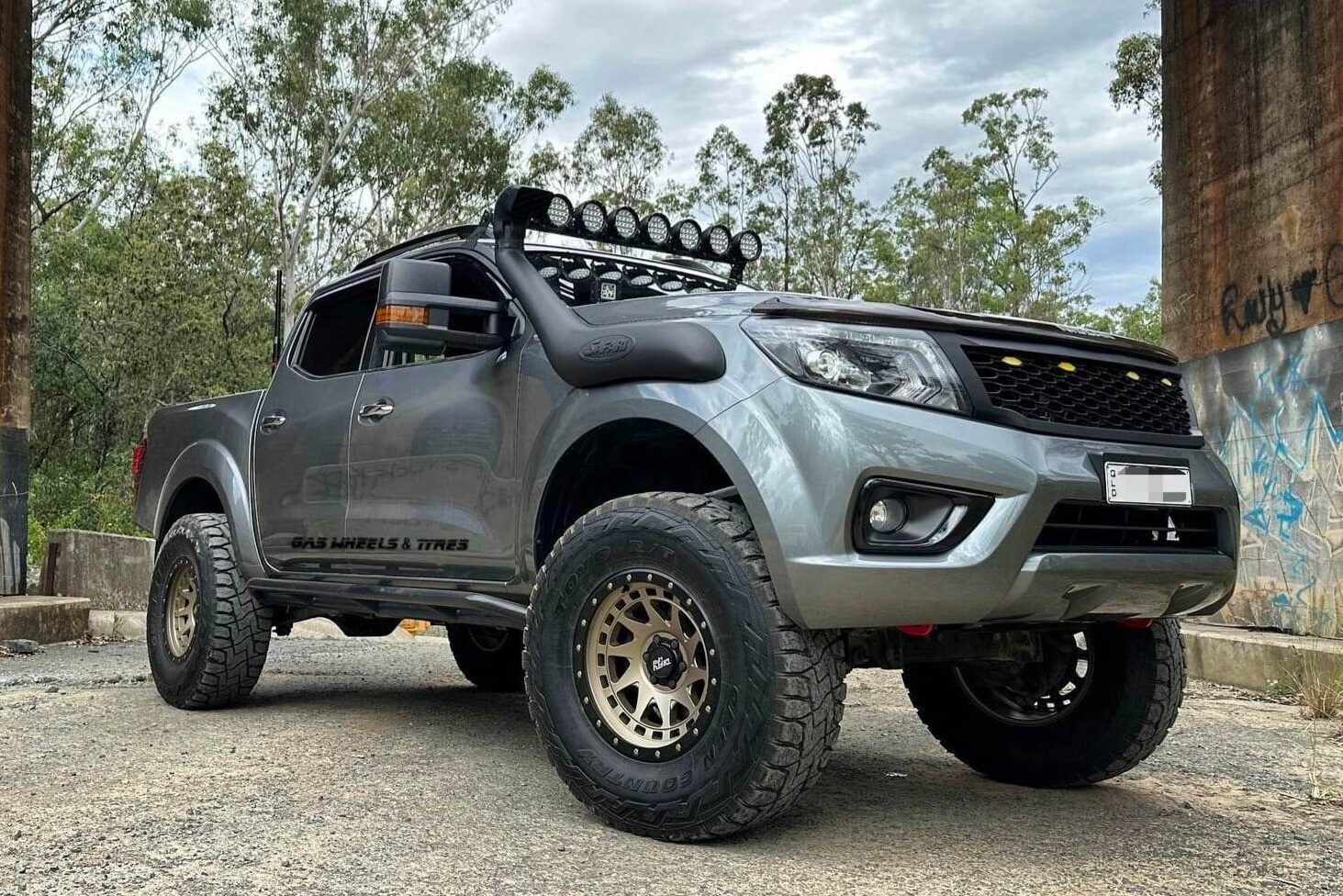 Nissan | Dirty Life Race Wheels